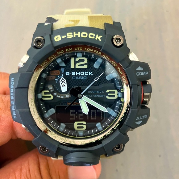Casio | Accessories | Casio Gshock Black And Desert Camouflage Rugged ...